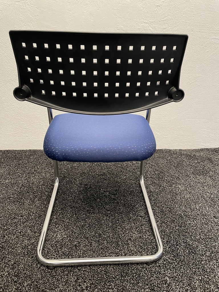 Vitra Freischwinger Visavis Stoff Blau | Secondhand Büromöbel Schweiz GmbH